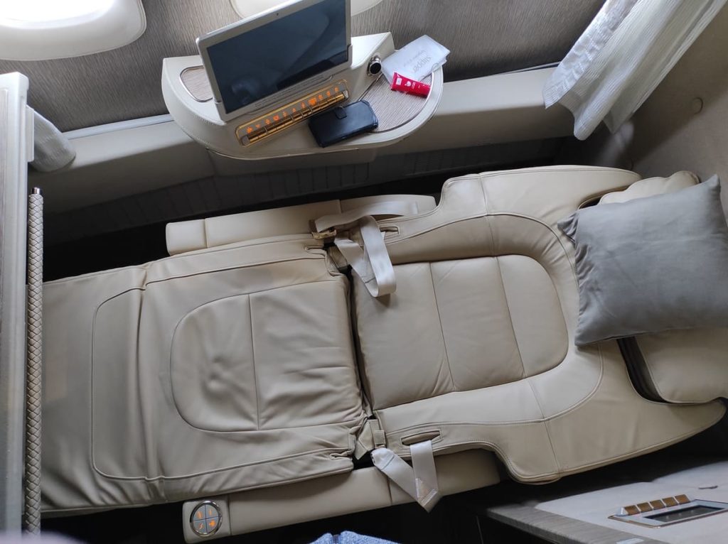 Emirates First Class Suite Gamechanger Review
