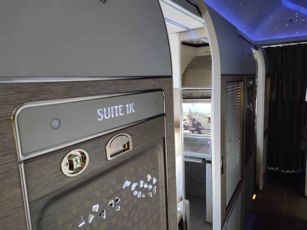 Emirates First Class Suite Gamechanger Review