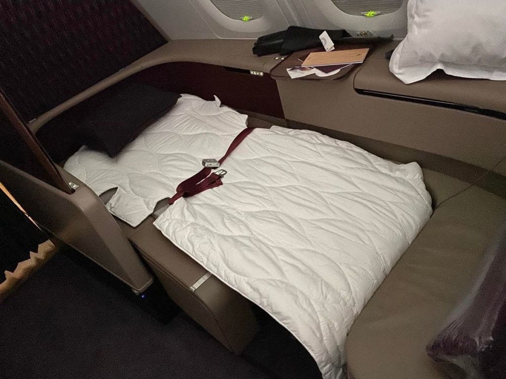 Qatar Airways First Class A380 Review >> Doha - Bangkok