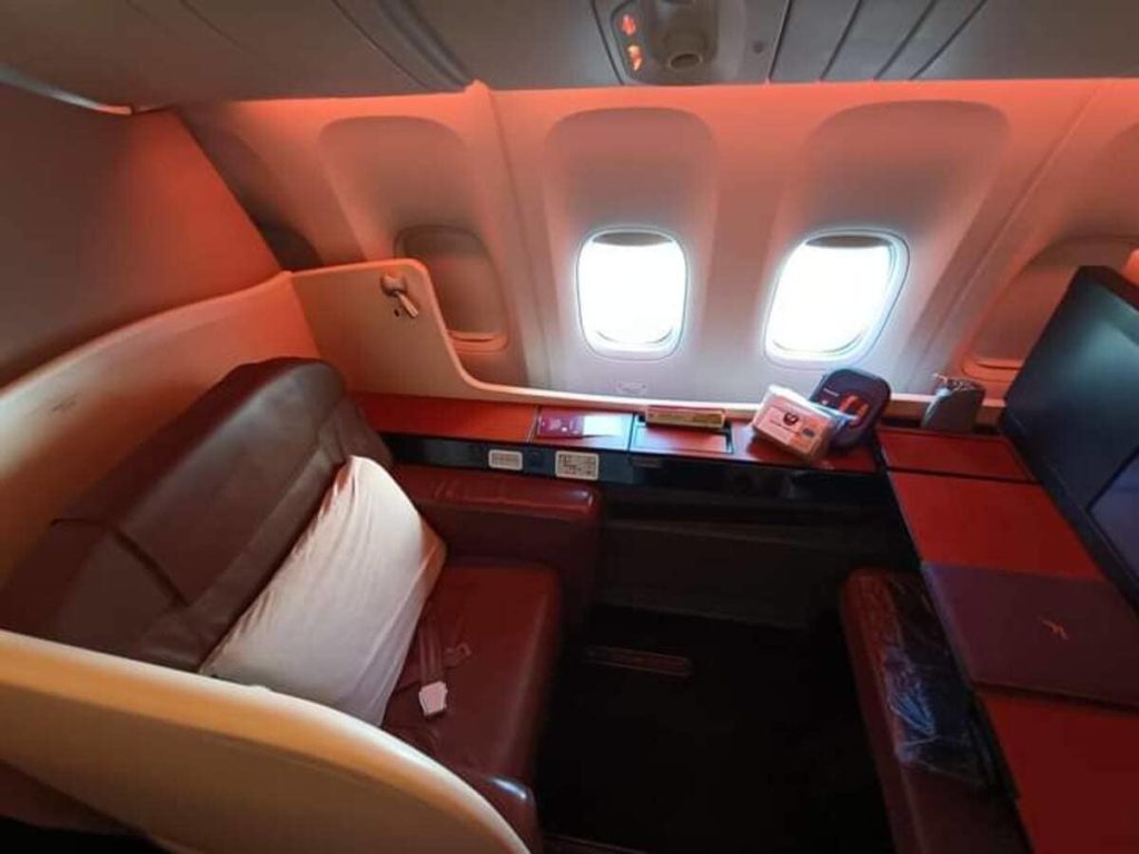 Japan Airlines First Class Strecken mit Meilen buchen