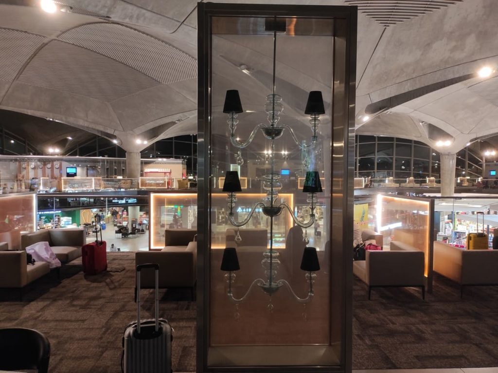 Royal Jordanian Crown Lounge Amman Review & alle Infos