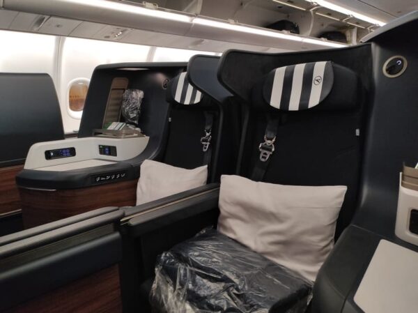 Condor Business Class A330neo Prime Seat Bewertung