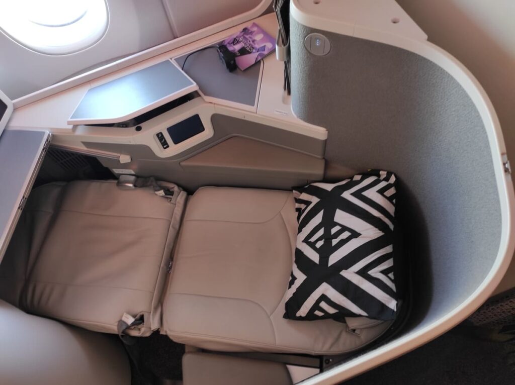 Fiji Airways Business Class A350 Ab ins Südsee Paradies
